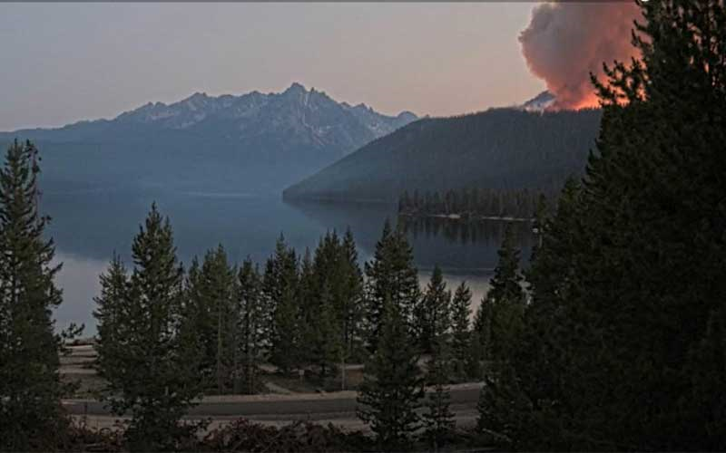 Bench Lake Fire Doubles in Size Again