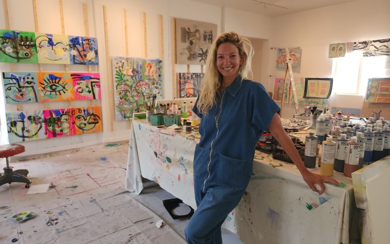 Sally King Benedict Depicts Sun Valley Life in the Abstract