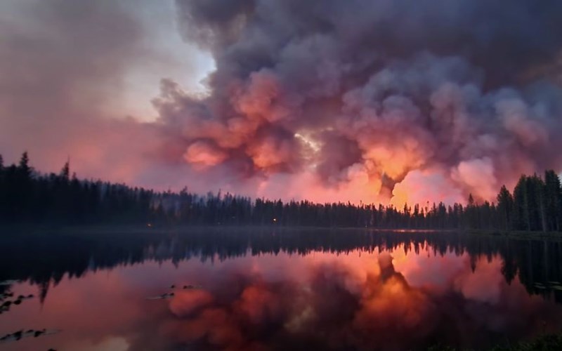 Bench Lake Fire Doubles in Size Again