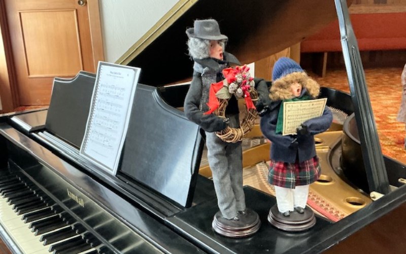Church Celebrates Christmas Season with Familiar Carols and Potato Feed