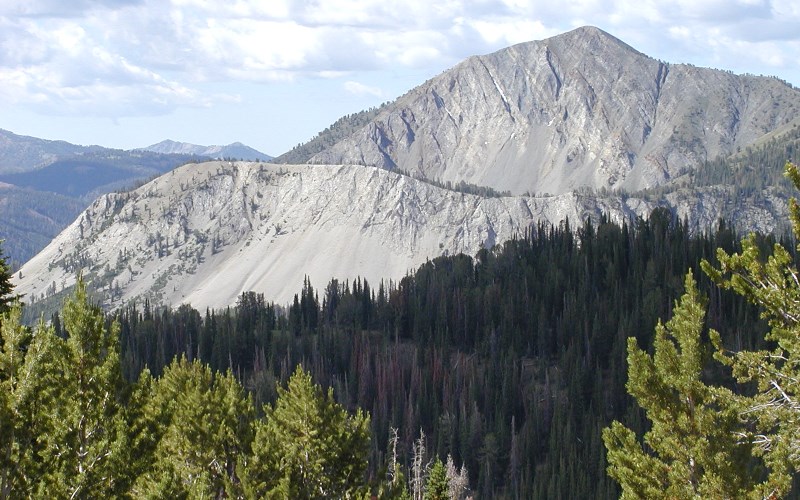 Artist to Discuss Soil-Made Art of SNRA